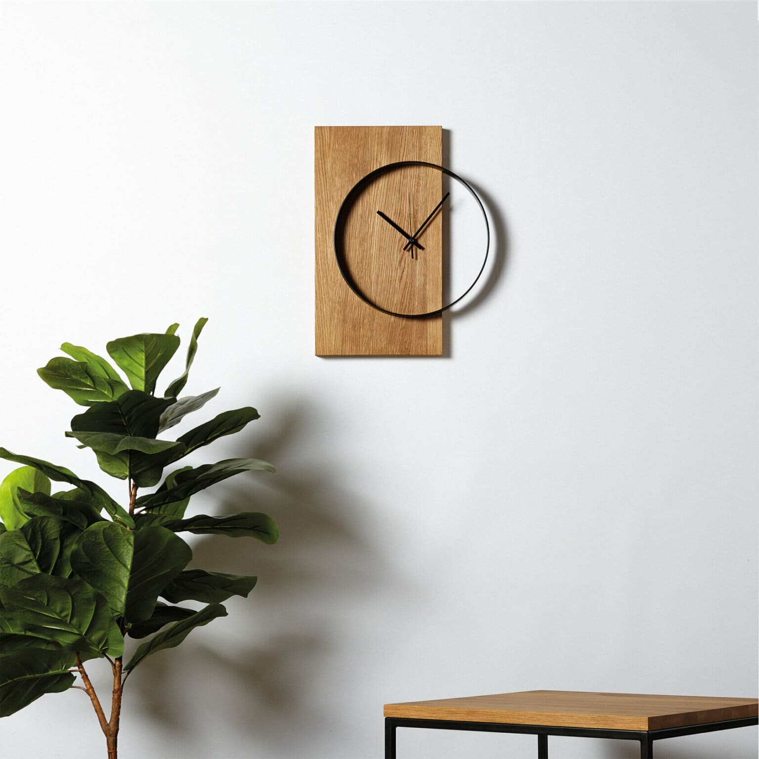 Individuelle Wanduhren aus Eiche kaufen - Wohnholz Design